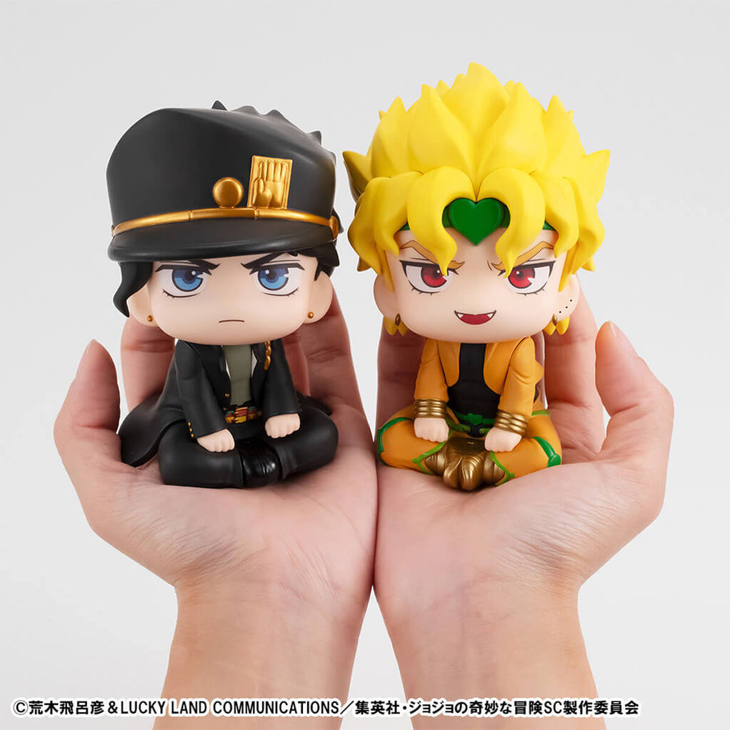 JOJO'S BIZARRE ADVENTURE - FIGURINES JOTARO KUJO & DIO LIMITED EDITION ...